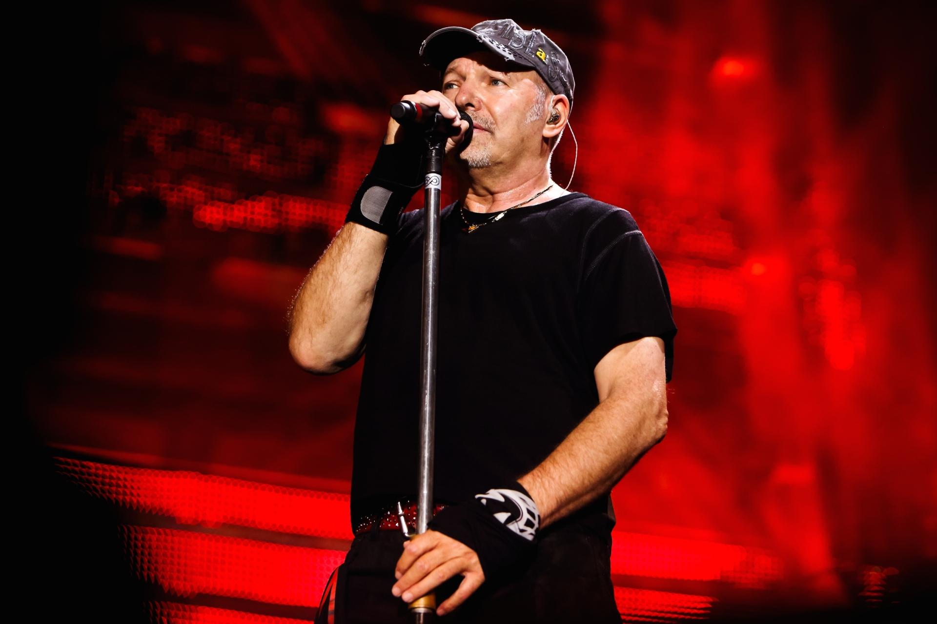 Vasco da record: in 600mila per il Live Kom ‘015 - Foto 1 di 34 - Radio 105