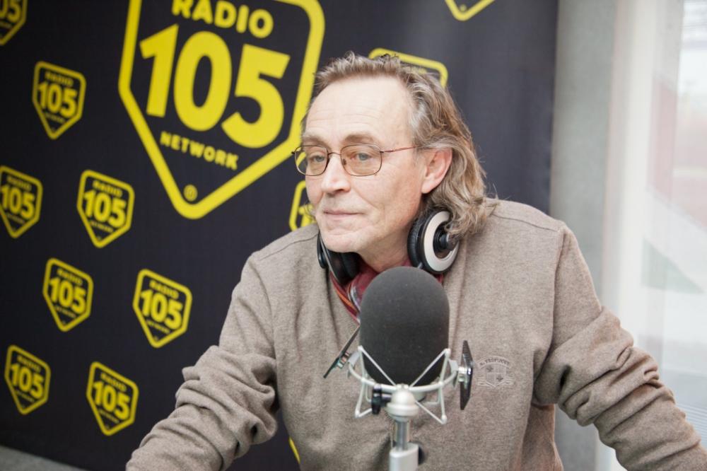 "La ruga del cretino": Massimo Picozzi e Andrea Vitali a 105 Friends ...