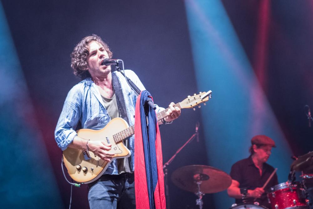 Jack Savoretti (ri)conquista Milano: guarda le foto - Foto 1 di 24 ...