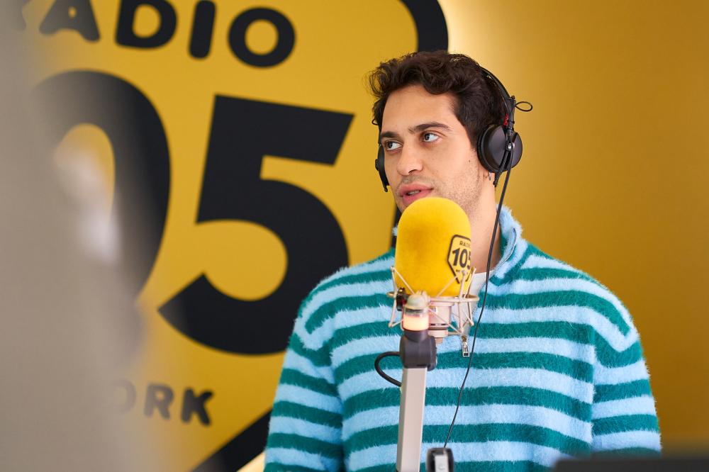 Mahmood è tornato con un nuovo singolo: "Cocktail d'amore" - Foto 1 di ...