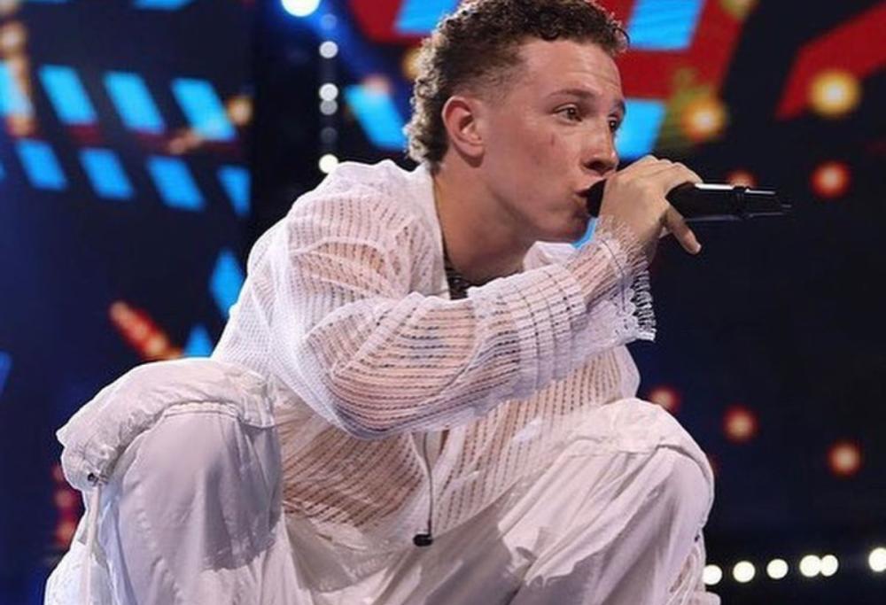 Wax presenta la sua “Colori”: il nuovo singolo in uscita - Radio 105