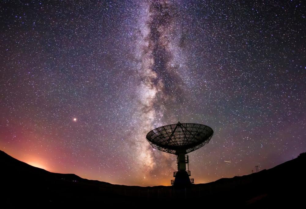 Gli alieni ci ascoltano: risposte entro il 2029. Lo studio - Radio 105