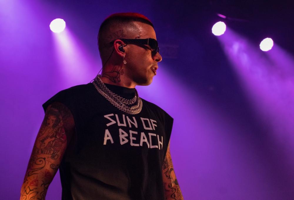 Radio 105 accompagna Sfera Ebbasta nel "Famoso Tour" - Radio 105
