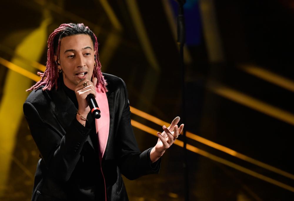 Ghali sta per pubblicare "Sensazione Ultra" - Radio 105