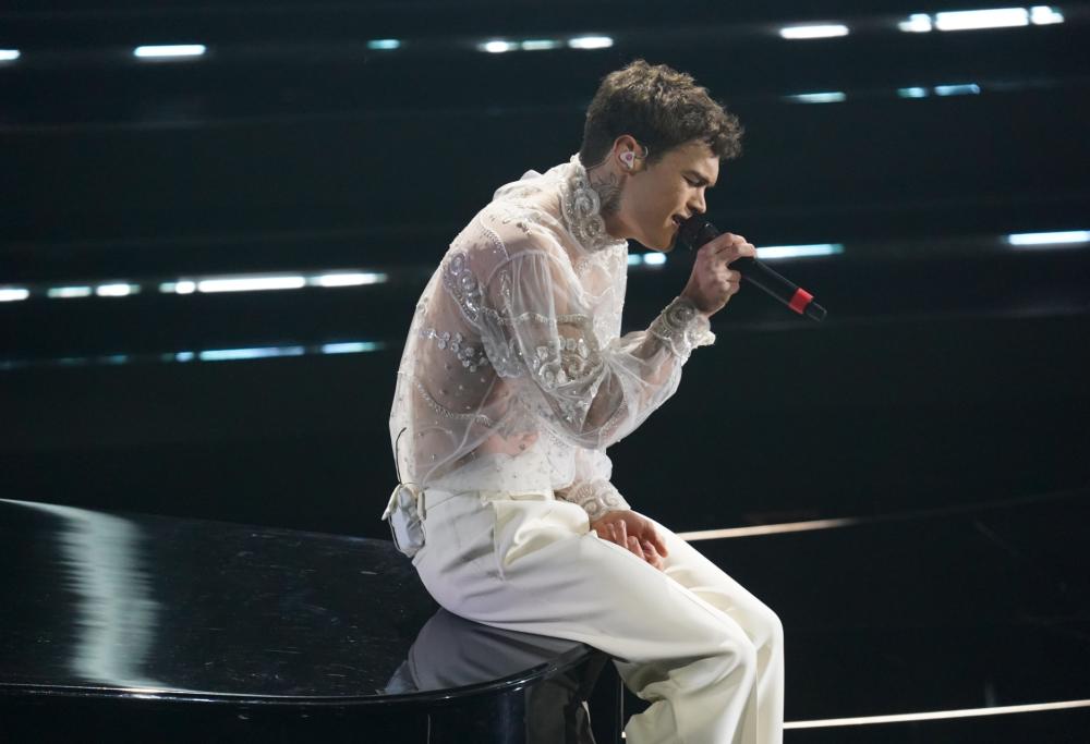 Blanco: è iniziato il tour - Radio 105