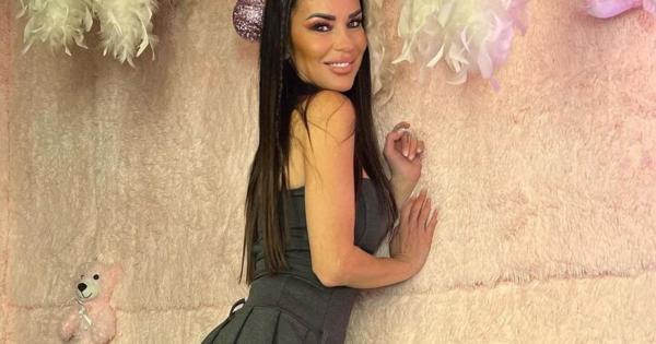 Antonella Mosetti racconta il suo lavoro su OnlyFans - Radio 105