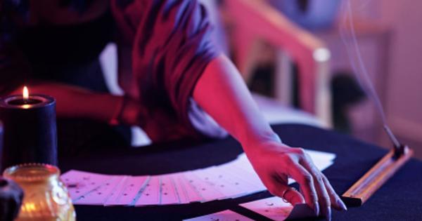 Caccia alle streghe: le assurde accuse che portavano al rogo - Radio 105