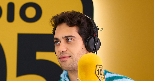 Mahmood presenta il nuovo singolo in diretta a 105 Friends - Radio 105