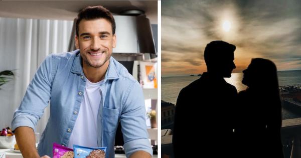 Lo chef Damiano Carrara ha postato una foto con una donna misteriosa e le fan sono impazzite ...