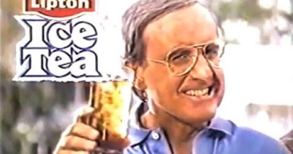 Lipton Ice Tea: lo spot (fenomenale) degli anni 80 torna a far ...