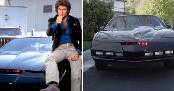 David Hasselhoff di Supercar mette in vendita la sua replica di KITT ...
