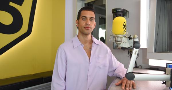 Mahmood presenta "Ghettolimpo" a 105 Mi Casa - Radio 105