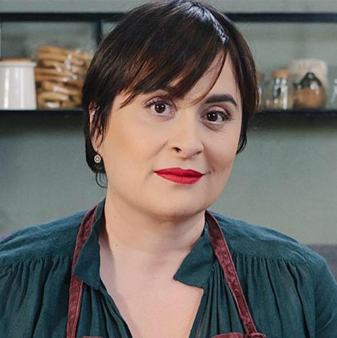 Con Angela Frenda, “La cucina felice” a 105 Friends, venerdì 21 alle 10 ...