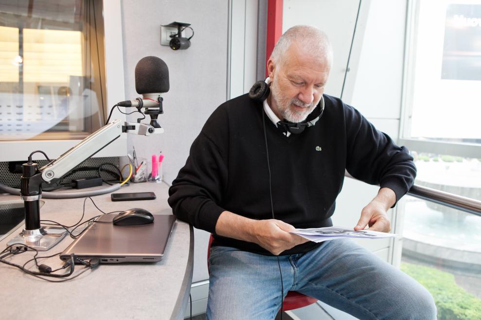 Massimo Picozzi a 105 Friends A 105 Friends, le foto - Foto 1 di 7 ...