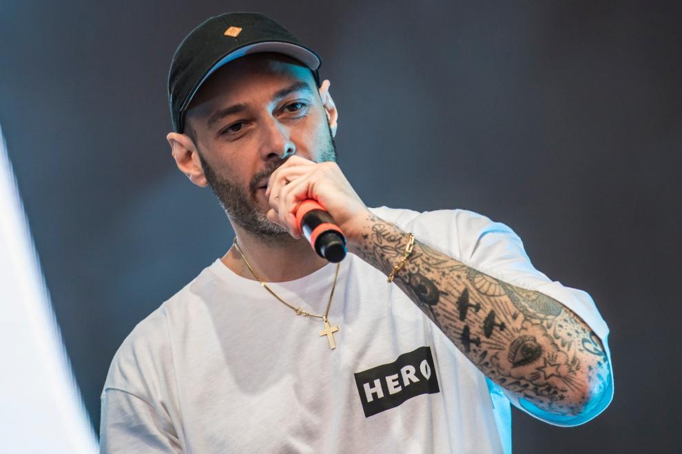 Fabri Fibra: arriva “Fenomeno” la nuova profezia della rap star di ...